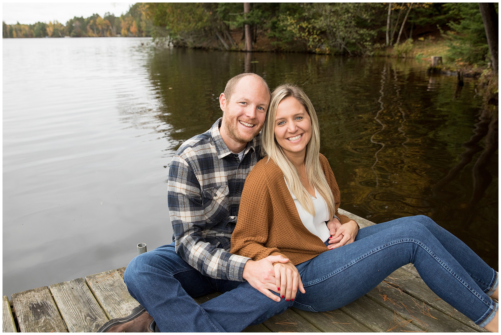 Maria + Jamie :: Wisconsin Fall Engagement Photography » Marshfield and ...